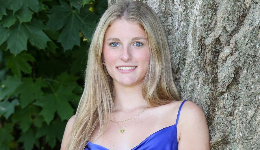 Valedictorian, Emily Shull, Delivers Remarks to the Class of 2025 | Detail