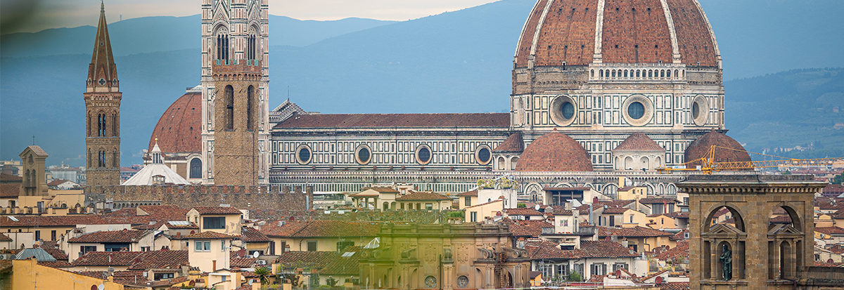 Students focus on picture-perfect month in Italy | News Details