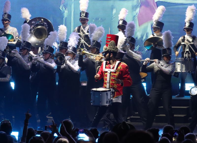 The Walled Lake Competitive Marching Band performed with AJR at Pine ...