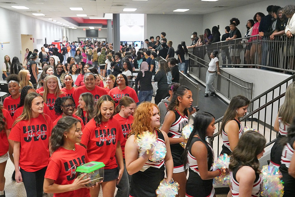 High School Cheers On Cheer As Team Heads To State | Campus Life Details