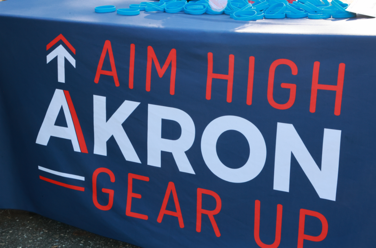 Akron Students Speak Out to Save GEAR UP | News Detail