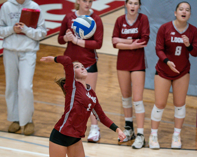 Loomis Defeats Taft in Four-Set Battle | The Loomis Chaffee School