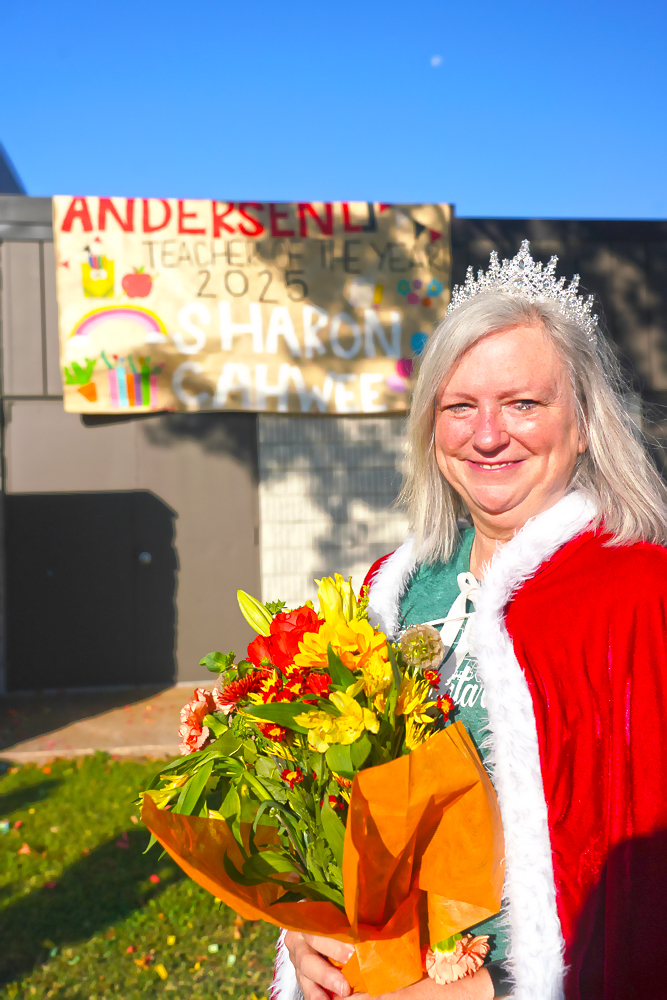 Sharon Cahwee Named Andersen Teacher Of The Year | Campus Life Details