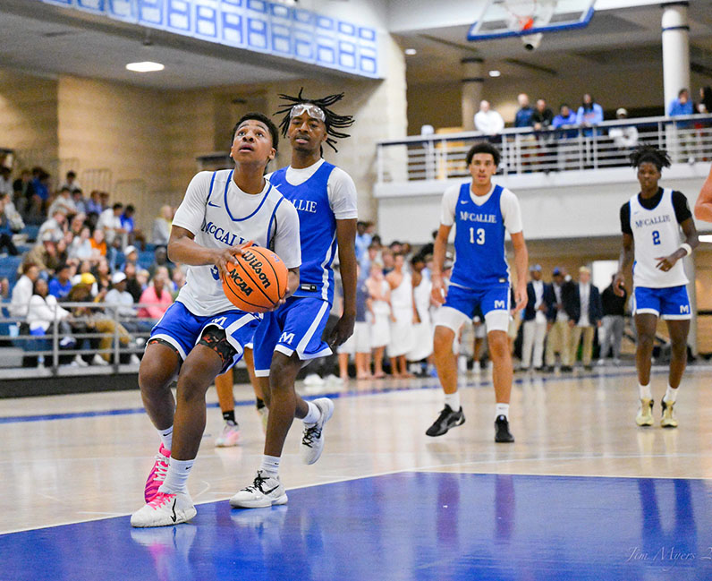 "Countdown to Mayhem" Opens Basketball Season | News Details