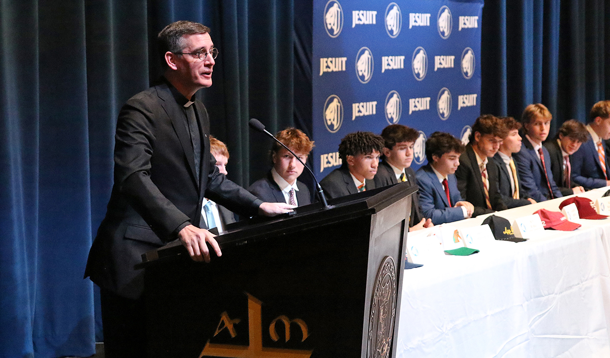 Celebrating College Signees | Migrated News