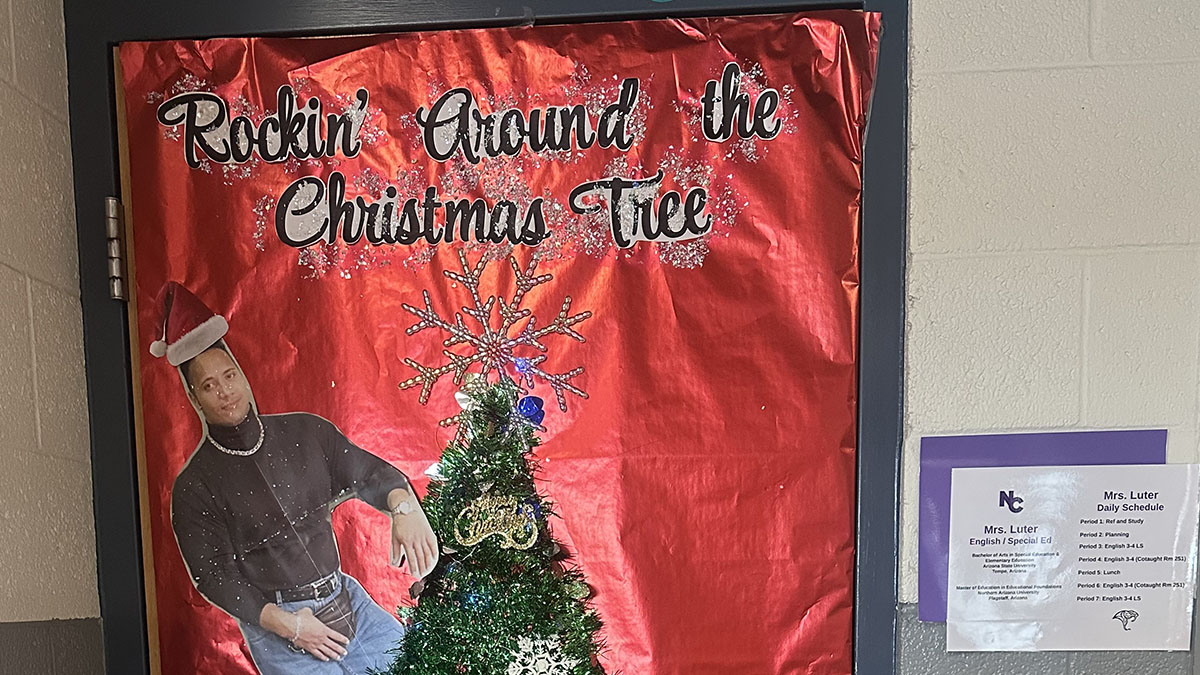 Door Decorating Contest Winners | News Details