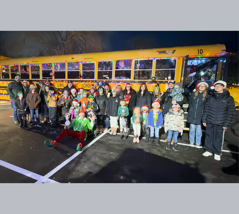 A Laker Bus Steals the Show at the Jingle Bell Parade | Posts Detail