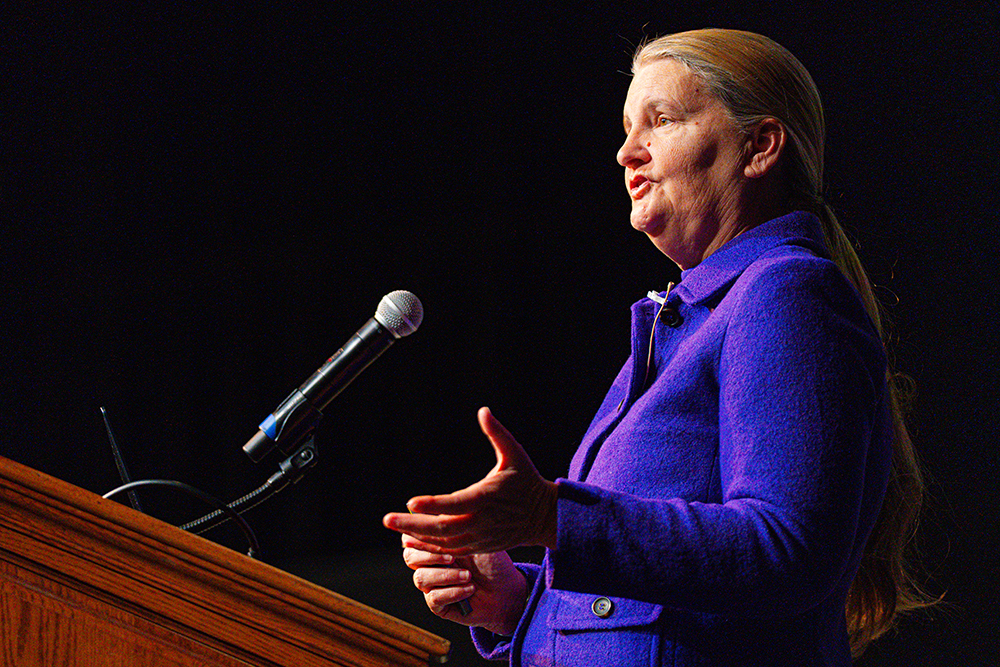 Researcher Jean Twenge on Raising Kids in a High-Tech World | USM News